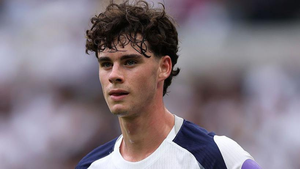Archie Gray Stats 2026: Tottenham Career, Position, Transfer News ...